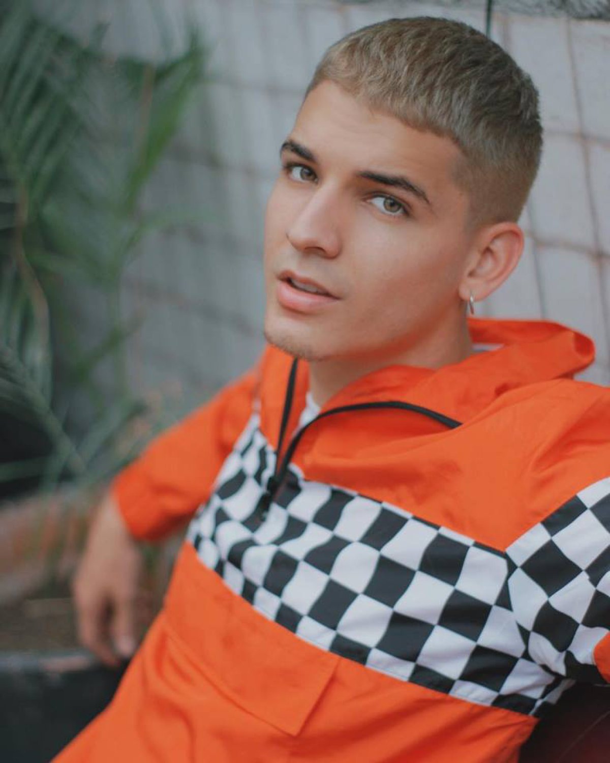 Este es el video de Legarda que se estrenó 3 horas después de su muerte ...